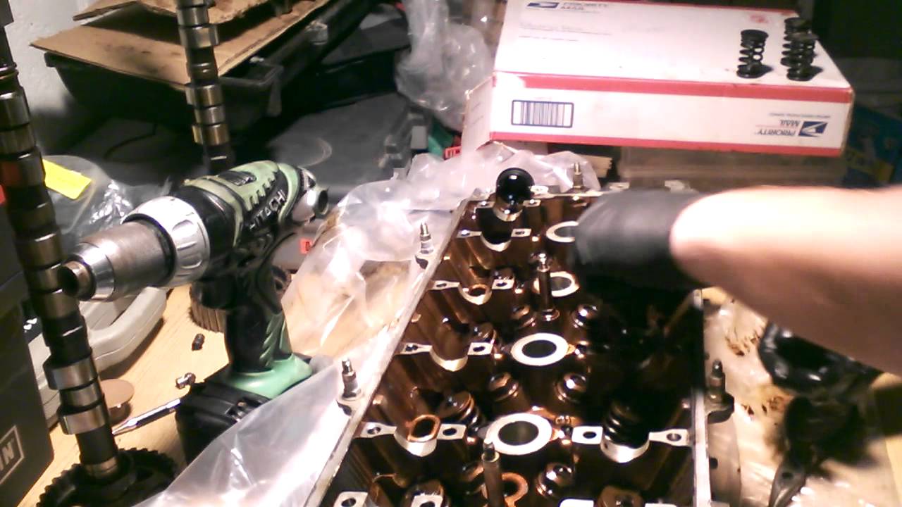 B18b b20 p75 easy valve removal honda acura - YouTube
