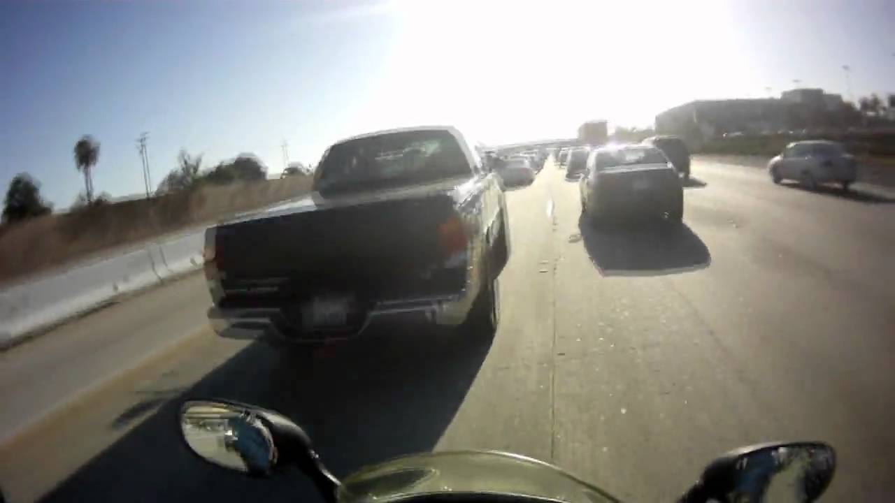 Fast Lane Splitting - YouTube