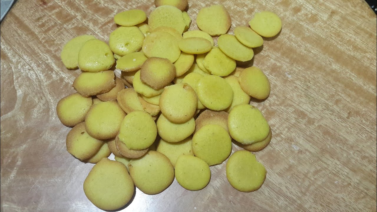 Egg Biscuit/Coin Biscuit/How to prepare Egg Biscuit at home/No Oven/No ...