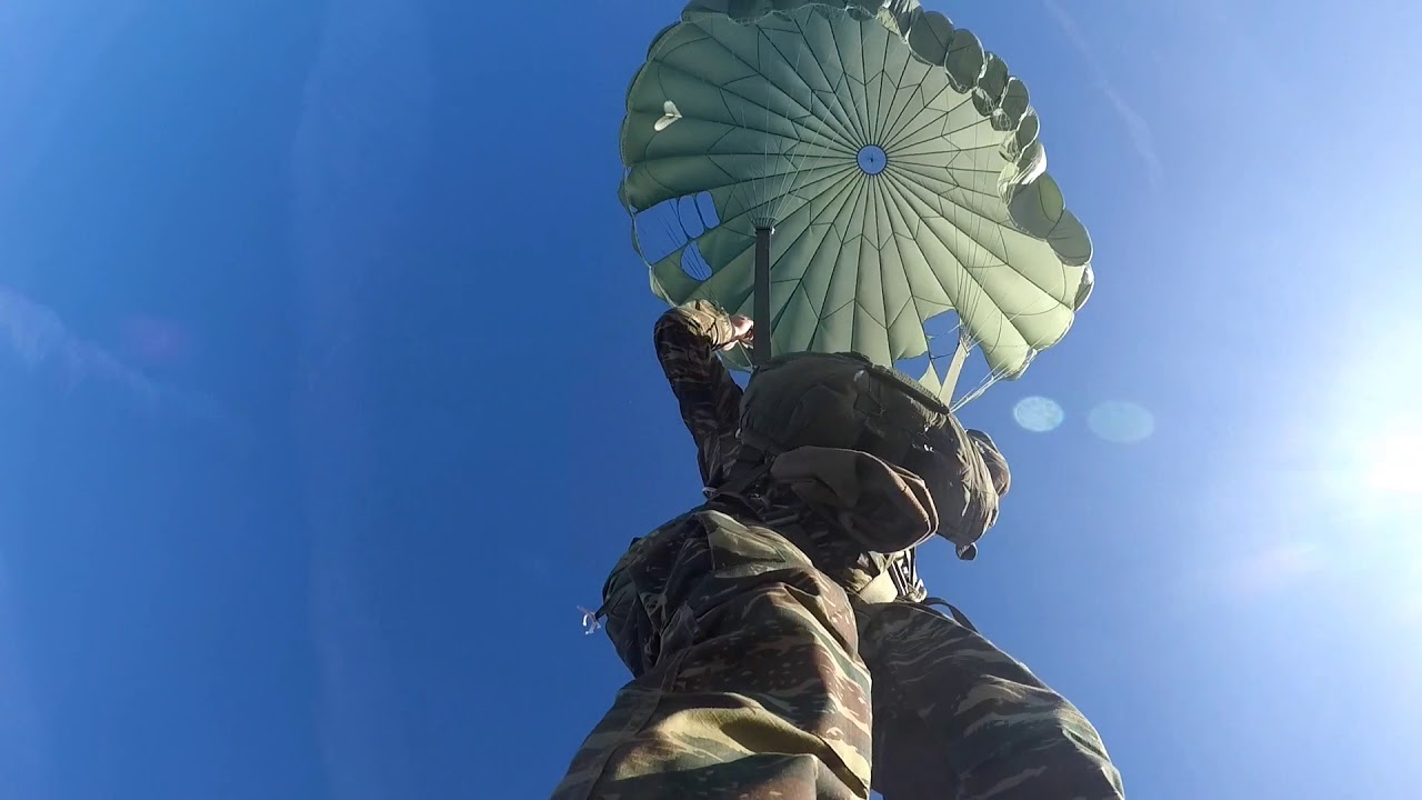 Military Static Line Jump/ Άλμα στατικού ιμάντα - YouTube