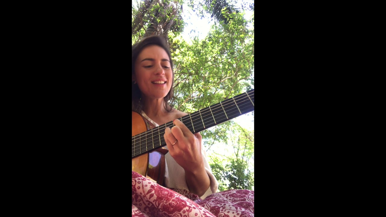 Anna Setton - Beiral (Djavan) - YouTube