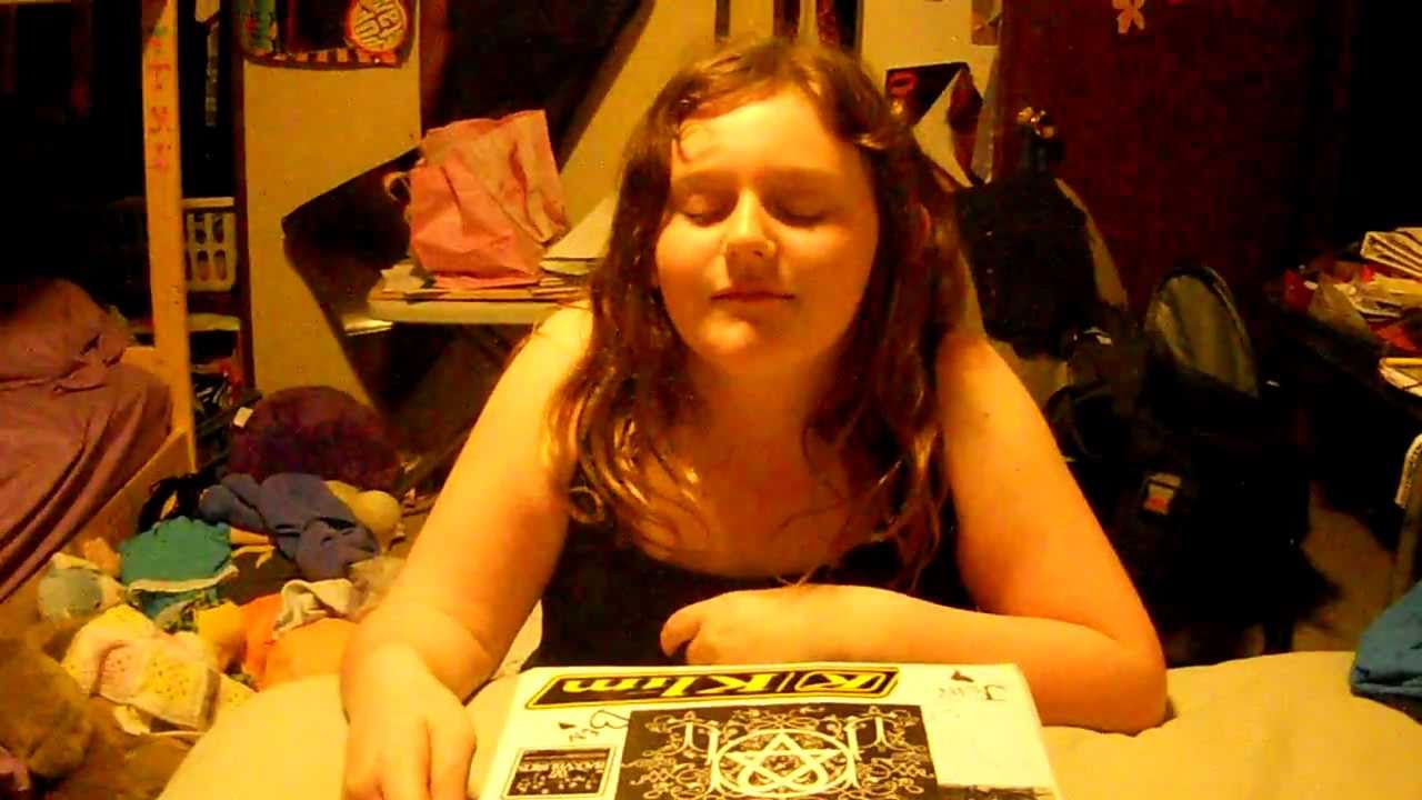 IT'S NOW WET{Crazy Binder licker on the lose} - YouTube