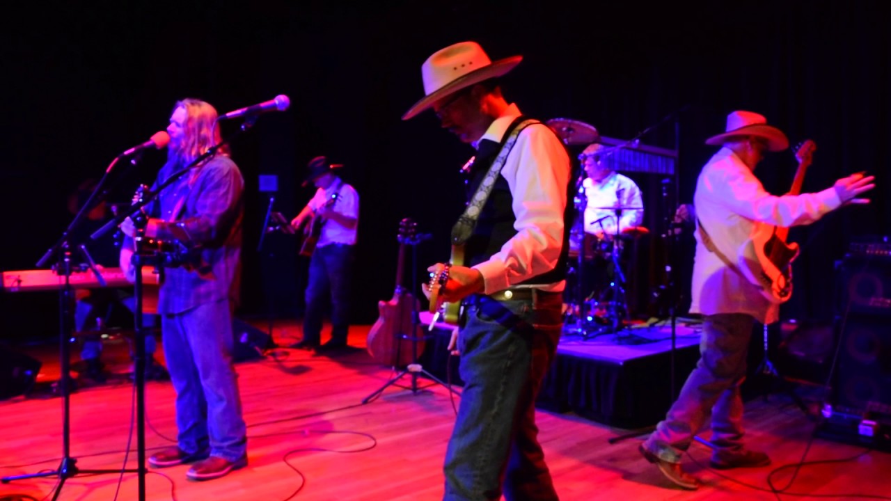 Chasing Texas Band - YouTube