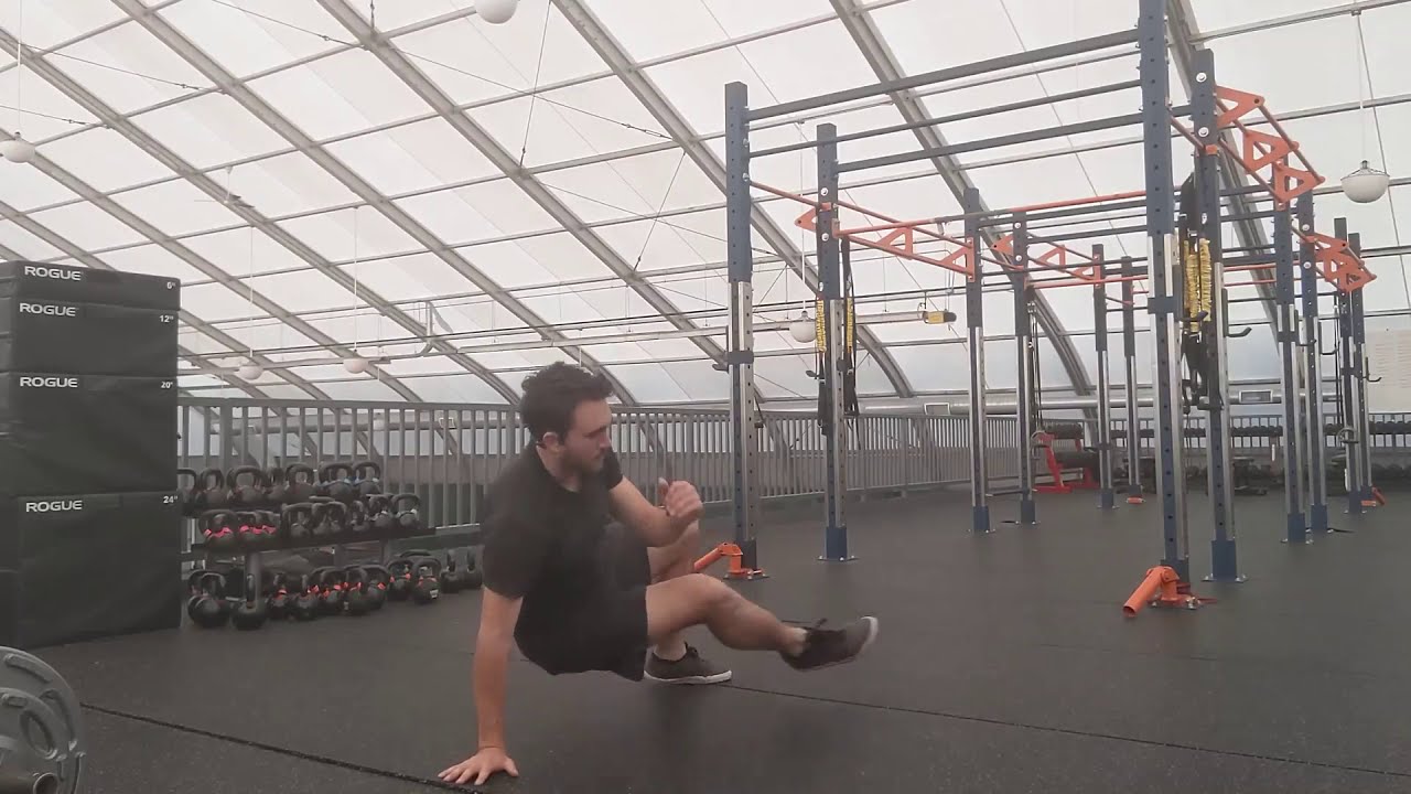 Side Kick-through: Fàs Movement Training - YouTube