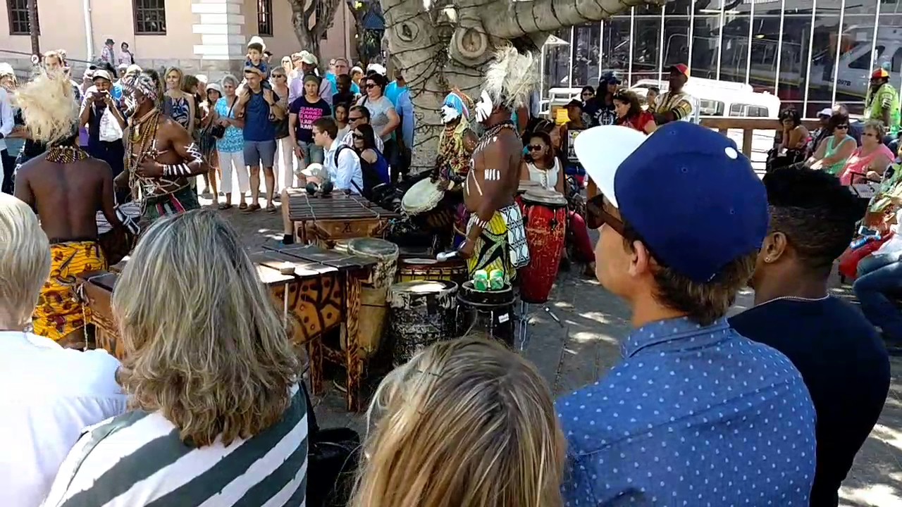 Extreme Powerful Native African Dance at WATERFRONT CAPETOWN - YouTube