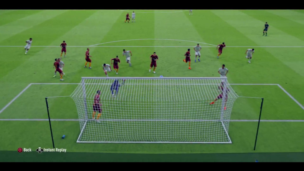 FIFA 19 Goal Varane - YouTube