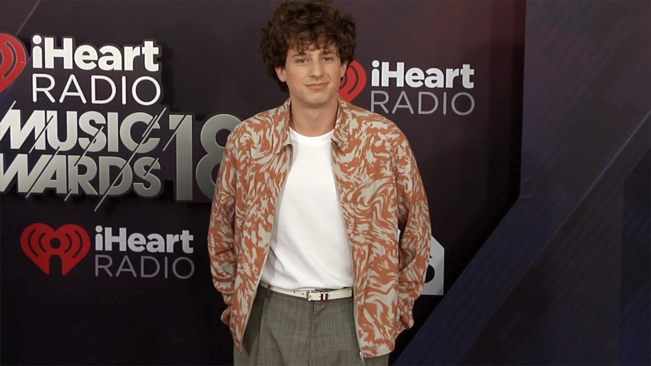 Charlie Puth 2018 iHeartRadio Music Awards Red Carpet - YouTube