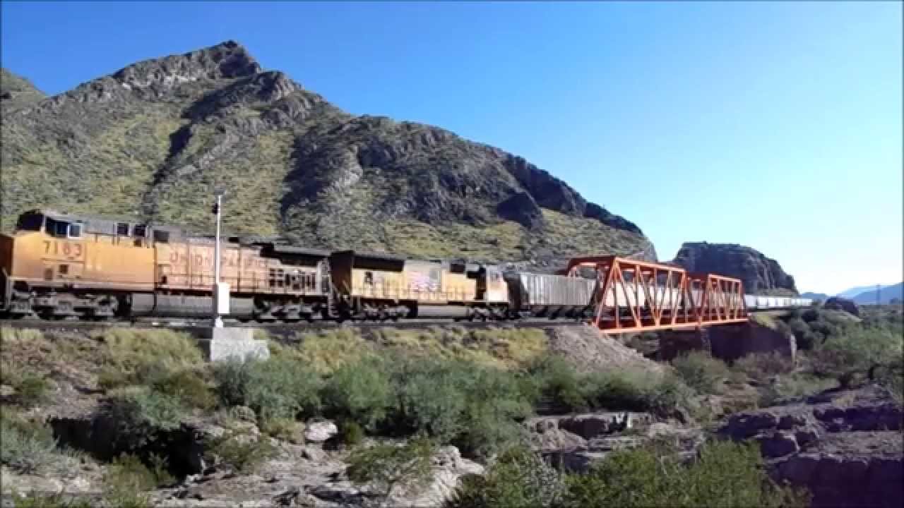 Ferromex Picardias brigde (UP, CP Rail, BNSF & FXE) - YouTube