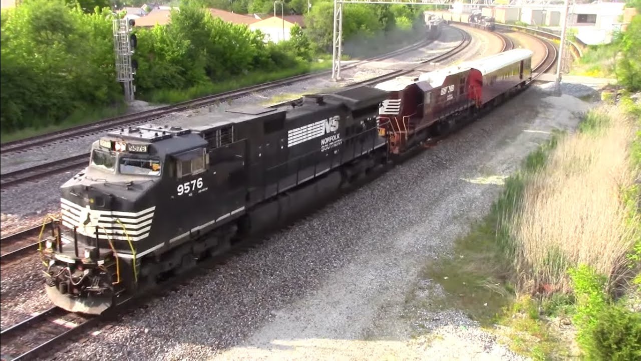 NS 9576 and NS 34 (Geometry Unit!) at Lafayette Junction in Lafayette, Indiana - YouTube