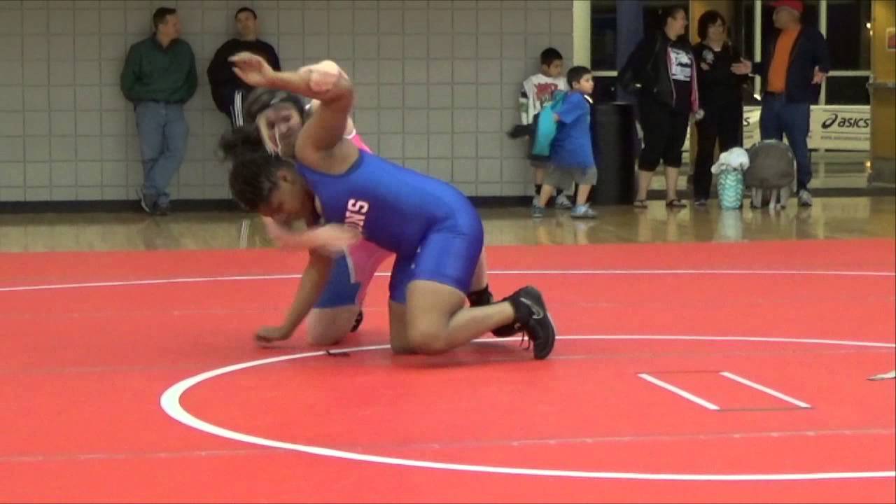 198 lbs RR - Hailey Wood (Team NEO) vs. Ayana Dunn (Lil Dons) - YouTube