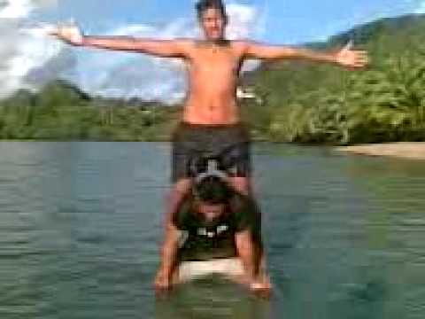 Samoan magic @fusi saoluafata - YouTube