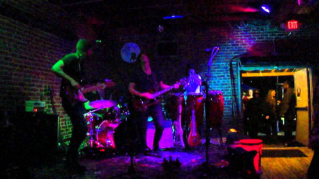 Ten Toes Up ~ "Carolina Mess" - YouTube Music