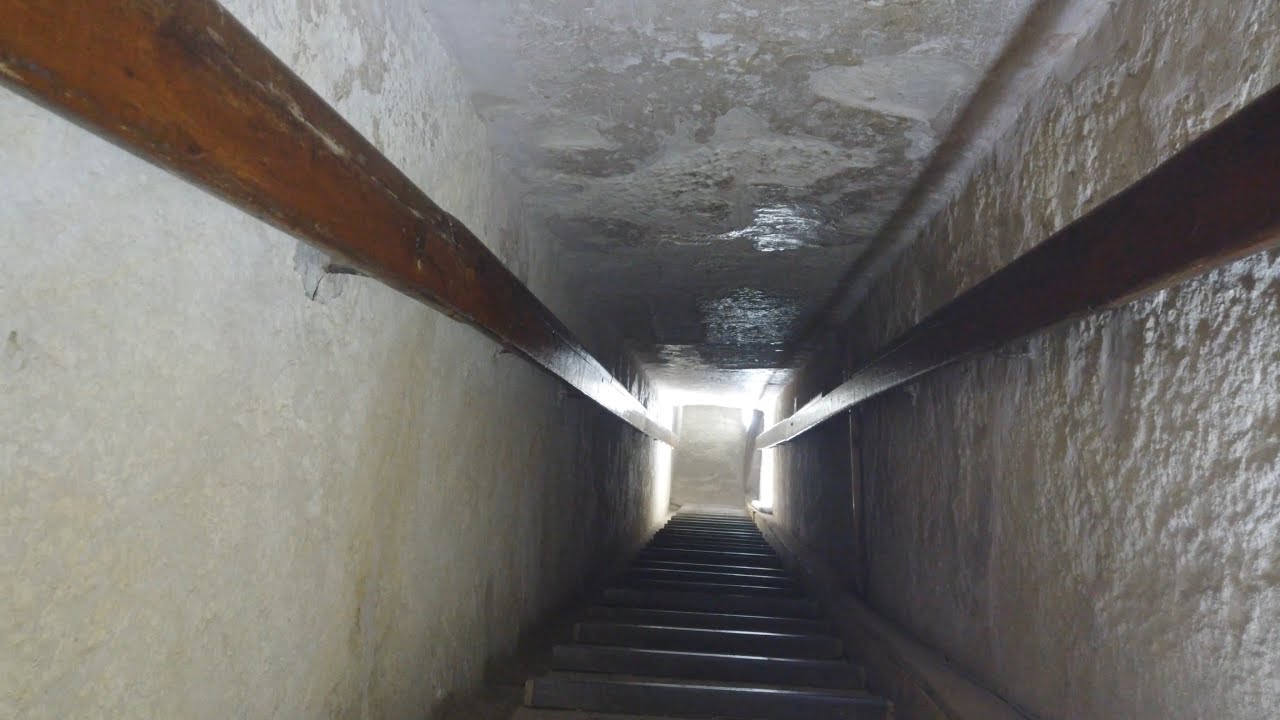 Exploring The Second Pyramid At Giza In Egypt: Outside And Inside - YouTube