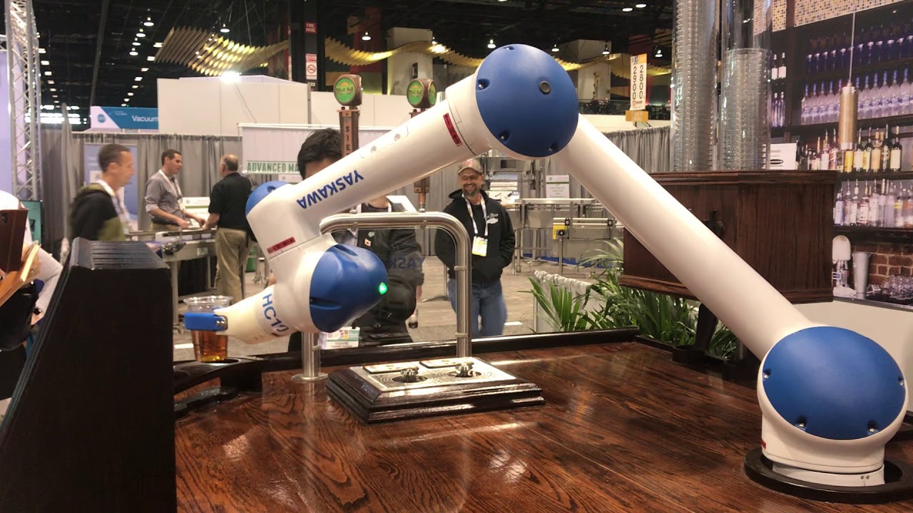Pack Expo Beer Serving Robot - YouTube