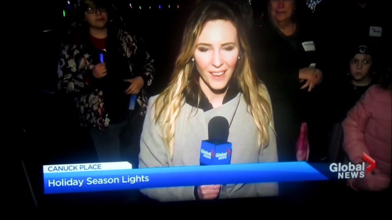 Canuck place christmas lights 2019 - YouTube