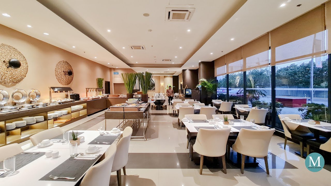 Breakfast Buffet at Seda Atria Iloilo | Hotel Buffet 🇵🇭 - YouTube