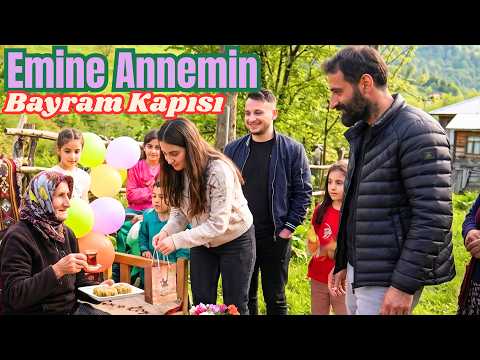 Emine Annemin Bayram Kapısı: Gelenler, Gidenler ve Hiç Bitmeyen Sevgi