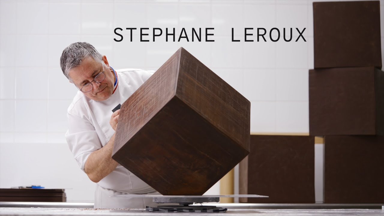 Stephane Leroux M.O.F. Blue Chocolat - YouTube