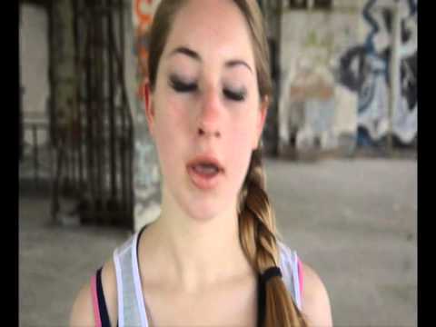 Un clip de Laura B. - YouTube