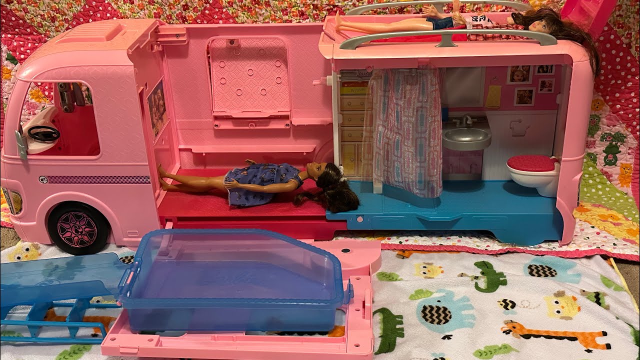 Barbie Friends Sleep Over - YouTube