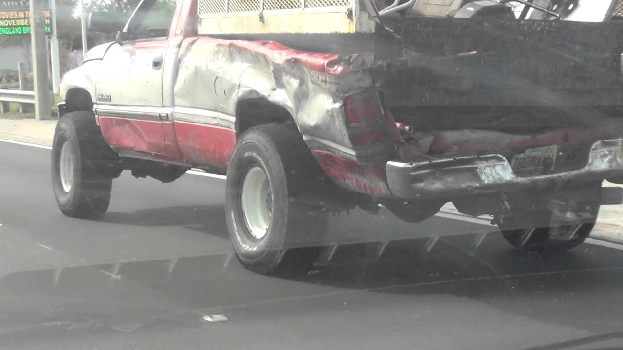 Redneck Dodge Truck With Twisted Bed - YouTube
