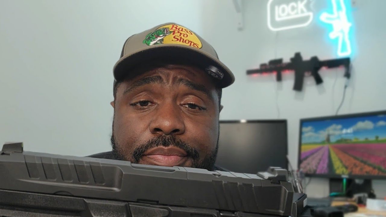 Springfield Echelon VS Glock 17. - YouTube