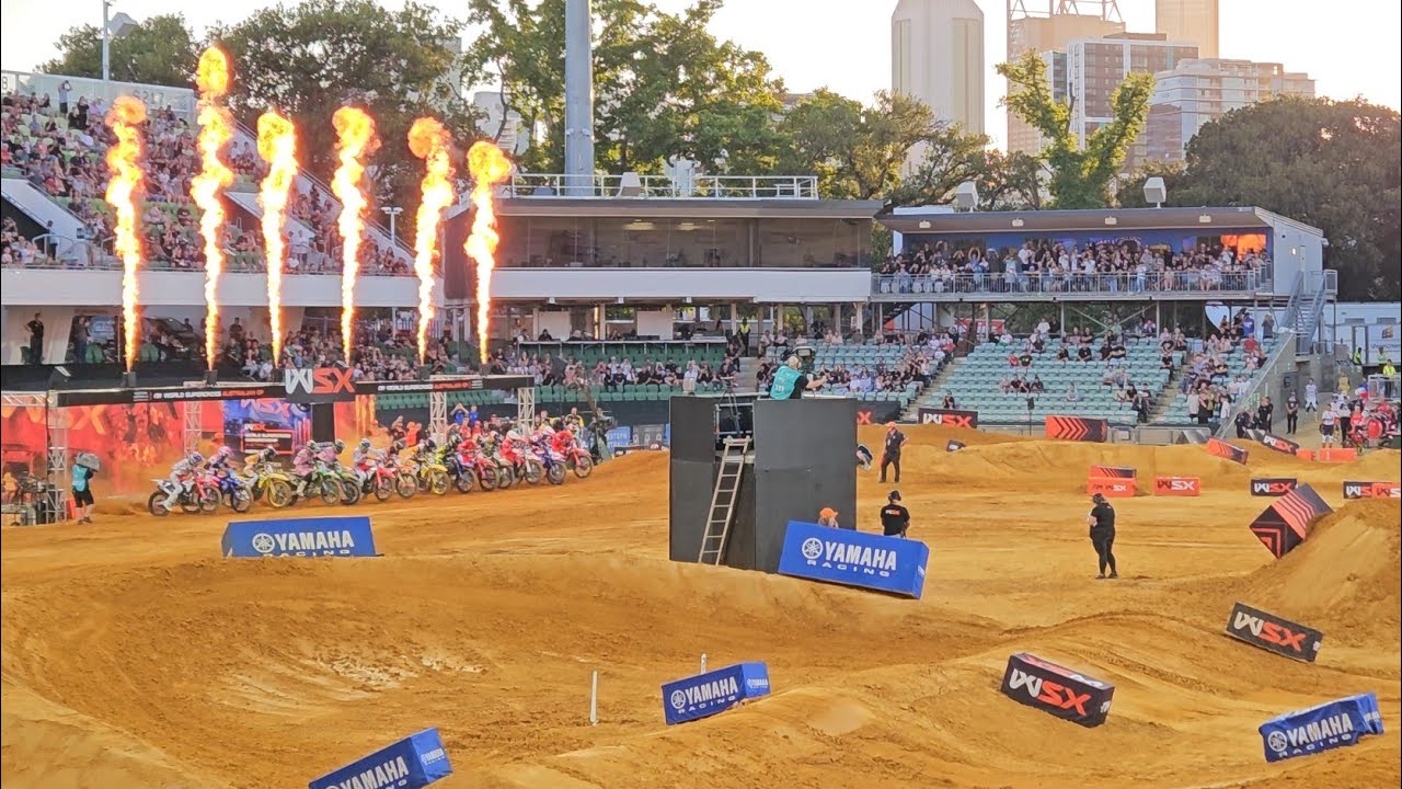 MX 2 CLASS - PERTH WORLD SUPERCROSS @FIMWSX🇦🇺 17 YEAR OLD WA BOY KAYDEN ...