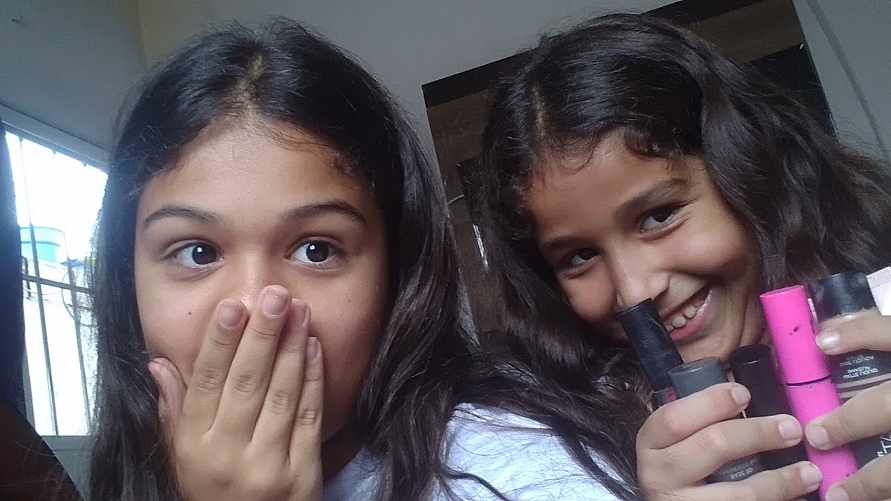 Deixei Minha Irma Me Maquiar Foi Engraçado Kk {fenana} Youtube