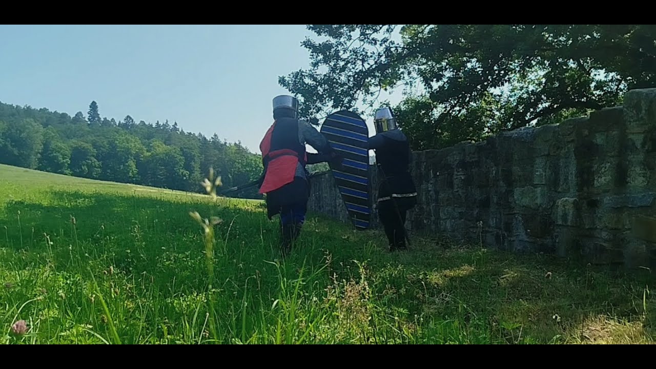 Duel of Crusaders (Club vs Mace) - YouTube