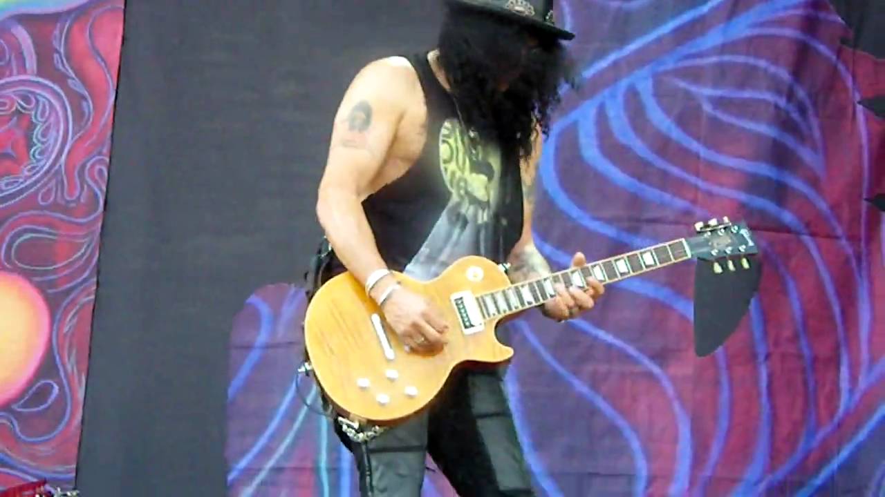 Slash (Ghost) Live at Nova Rock 2010 - YouTube