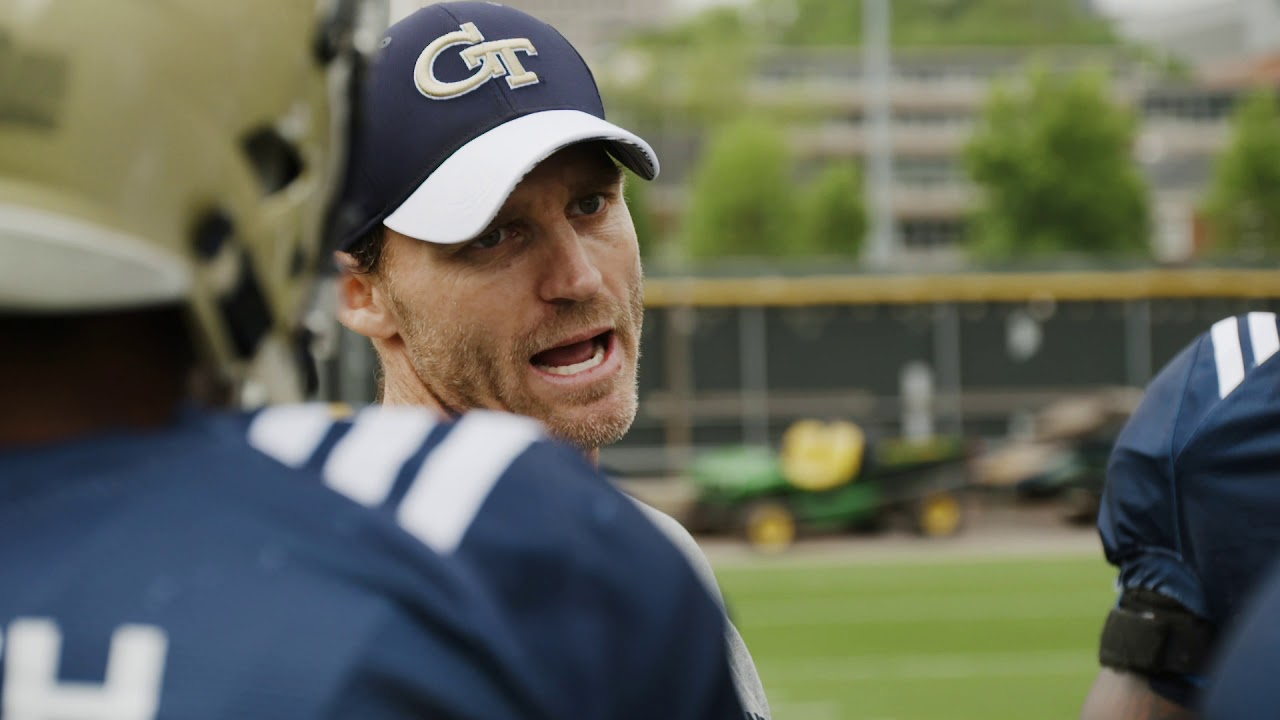 #GTSpringBall19: Coach Jeff Popovich Mic'd Up - YouTube