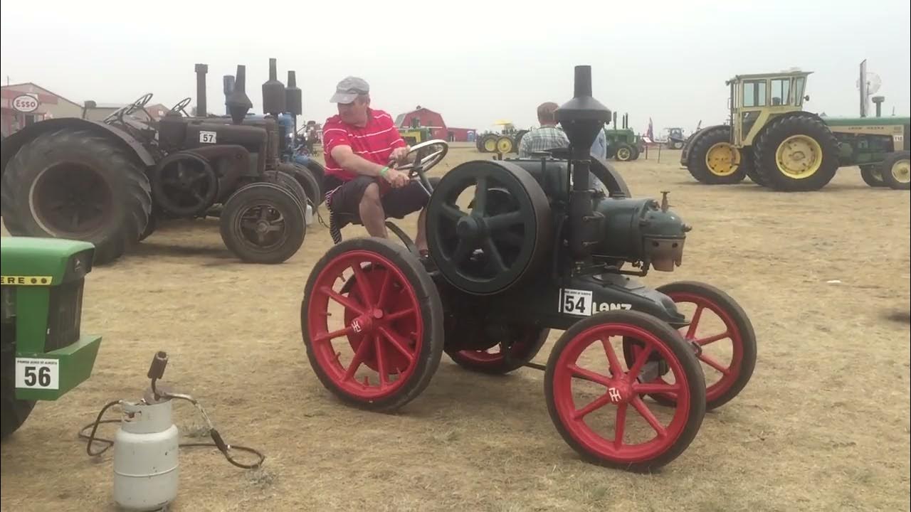 Driving a Lanz Bulldog HL12 - YouTube