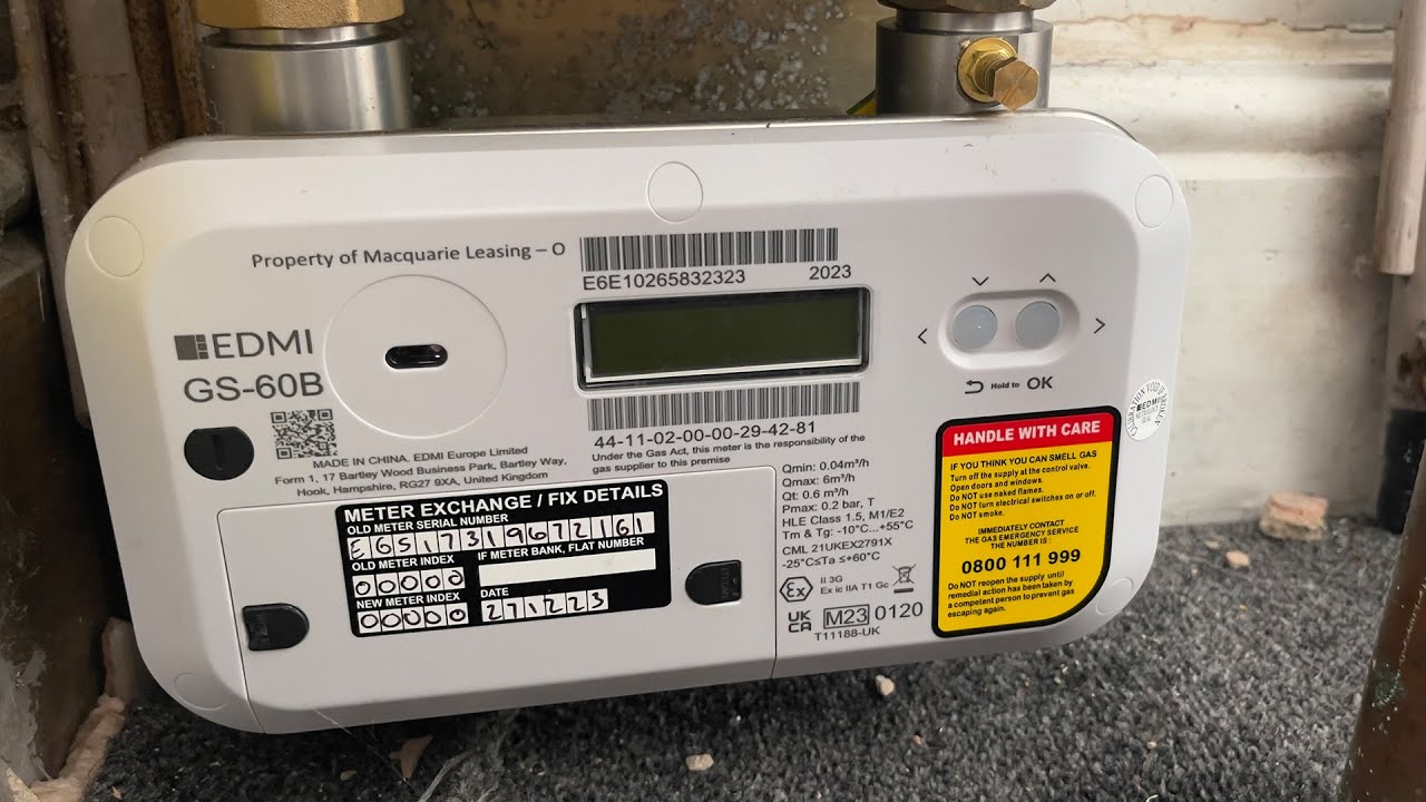 How to get a meter reading on a EDMI GS-60B - YouTube