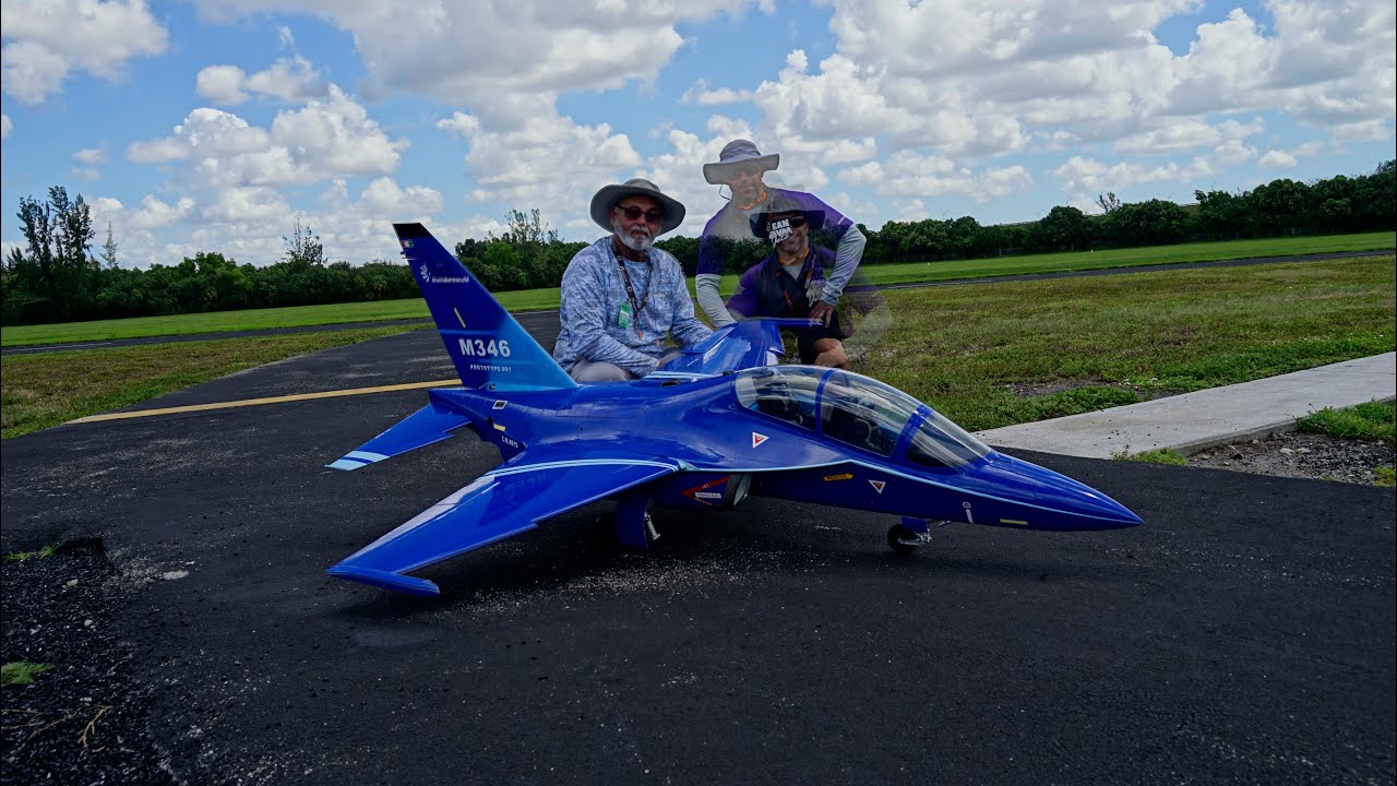 BVM Aermacchi M-346 Master RC jet (Yakovlev Yak-130) maiden flight ...