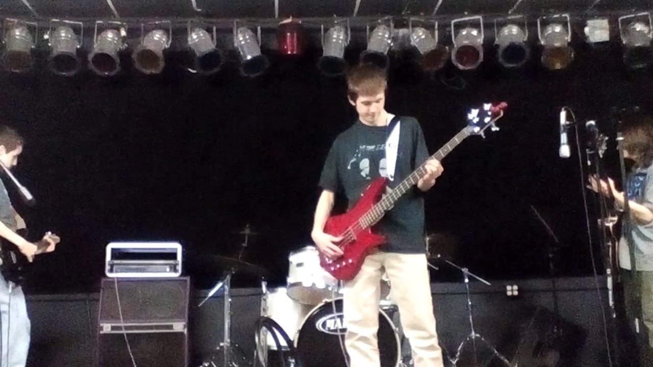 Electric Pineapple and Mike C. at Yesterdays Music- Christmas Eve 2016 ...