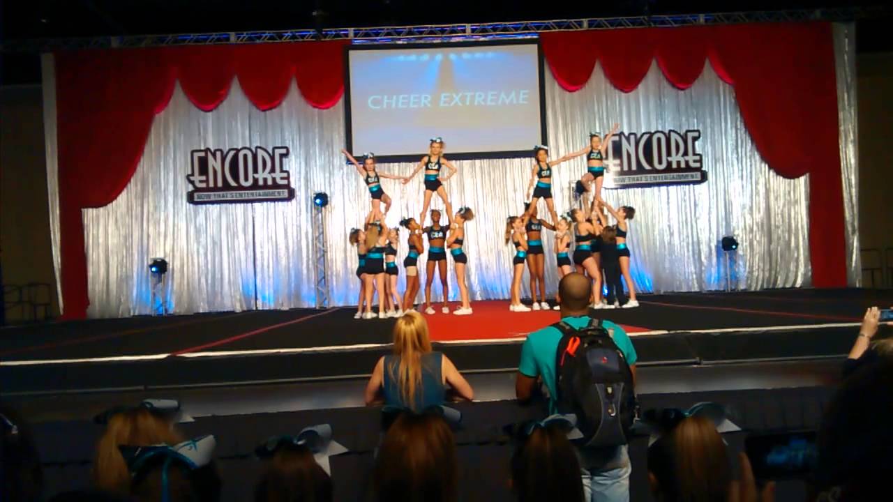Junior 2 Prep Diamond Dolls Cheer Extreme Rich - YouTube