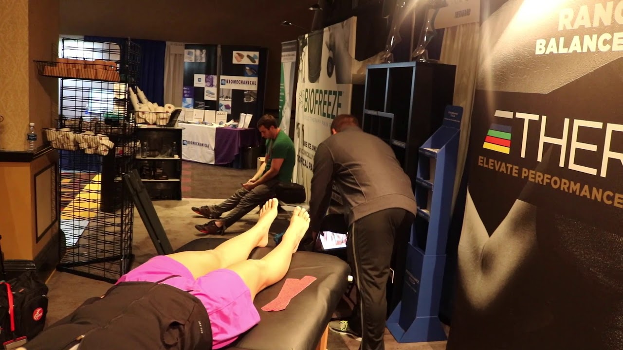 Kinesiology Taping for the Hip - YouTube