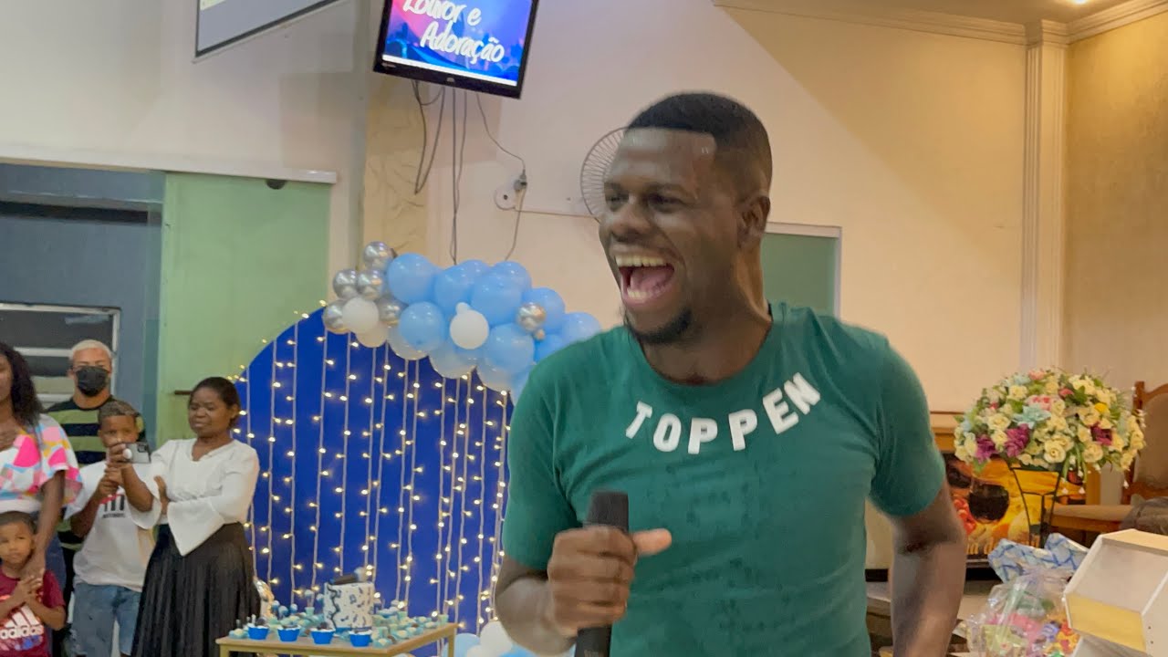 OLHA O QUE DEUS VAI FAZER COM ELE CANTANDO 😱🔥 - Samuel Eleoterio - YouTube