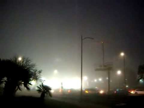 Boeing 777-300ER in 0 vis. FOG @ LAX! - YouTube