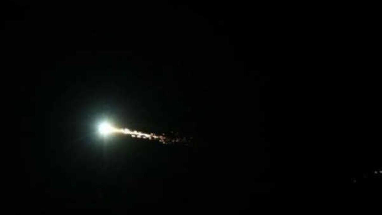 Fire in the Sky : Meteor races across Texas Sky causing a Sonic Boom ...