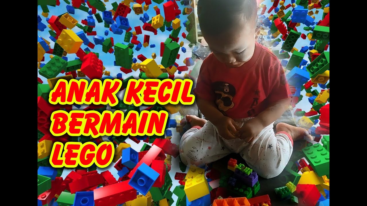 Lucu ! Anak Kecil Bermain Lego #Mainan #Lego #Anak - YouTube