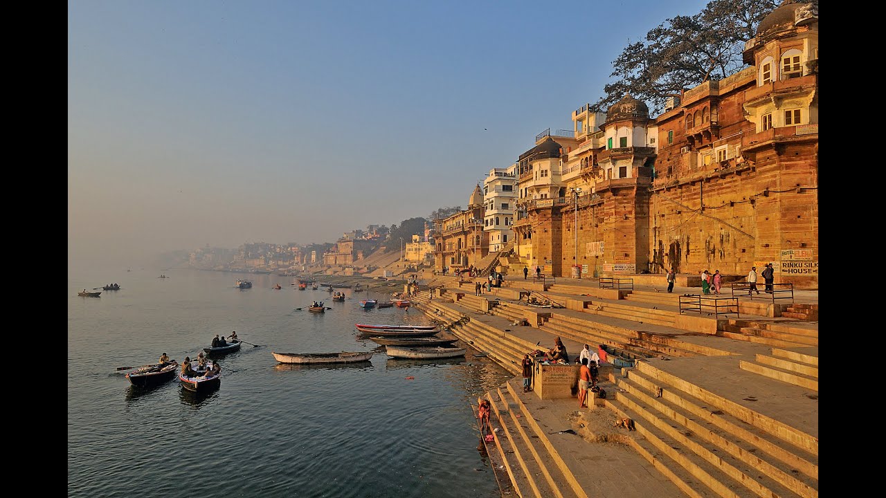 Singing Byzantine music in India - Varanasi - YouTube