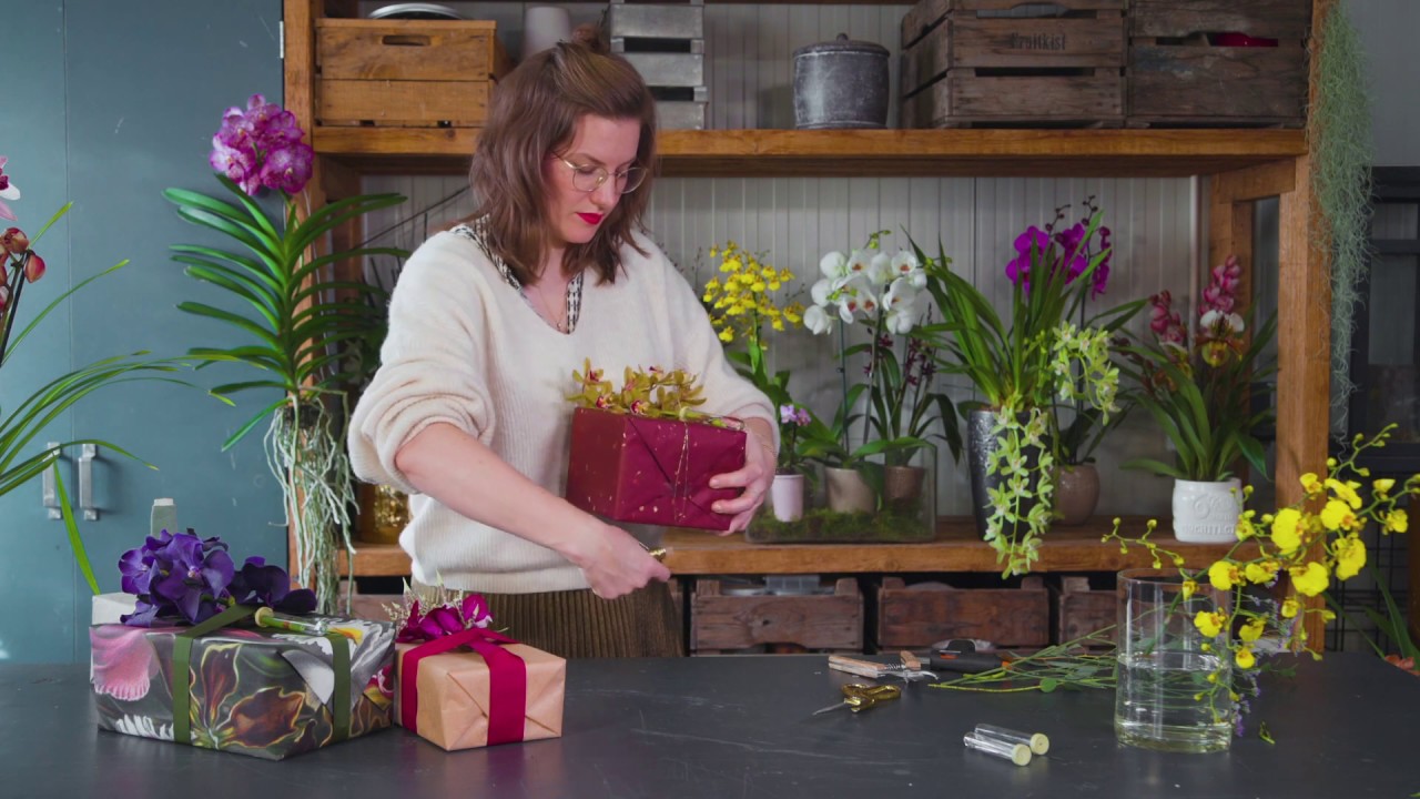 DIY: Cadeauverpakking met orchidee - YouTube