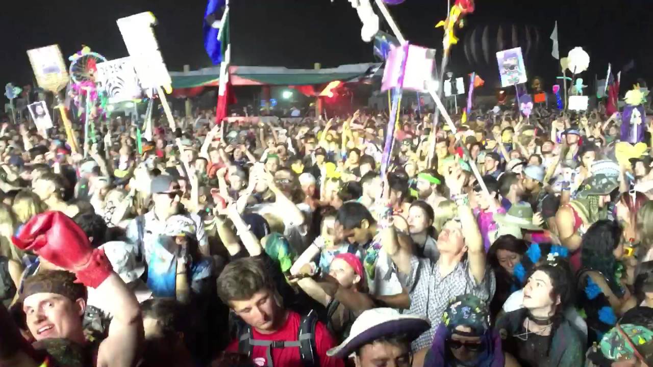 Caspa b2b Rusko @ Electric forest 2016 - YouTube