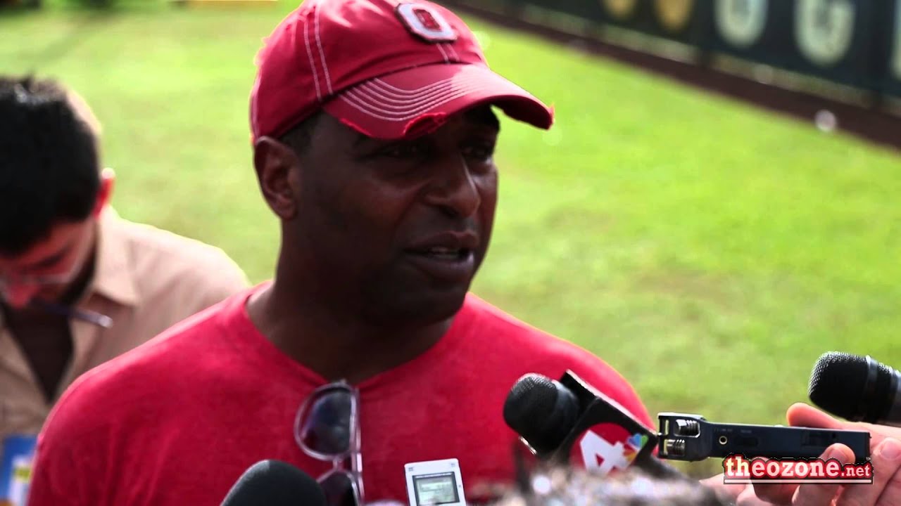 Cris Carter at OSU Practice - YouTube