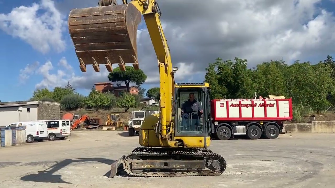 Video Komatsu PC80 F00158 2008 - YouTube