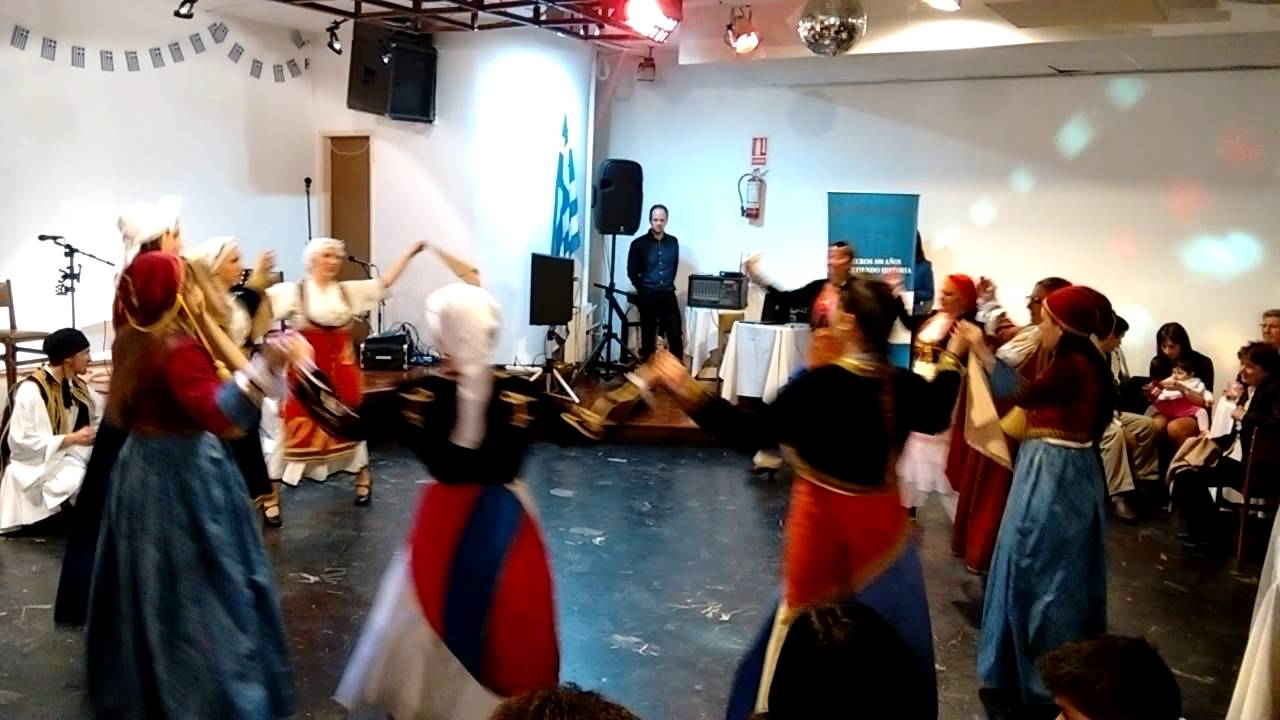 Karagouna - Grupo Hellas Uruguay - Oxi 2015 - YouTube