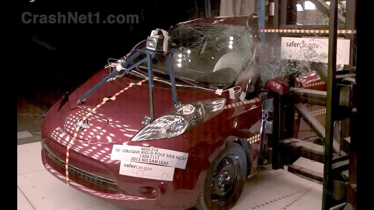 2013 Nissan Leaf | Pole Crash Test by NHTSA | CrashNet1 - YouTube