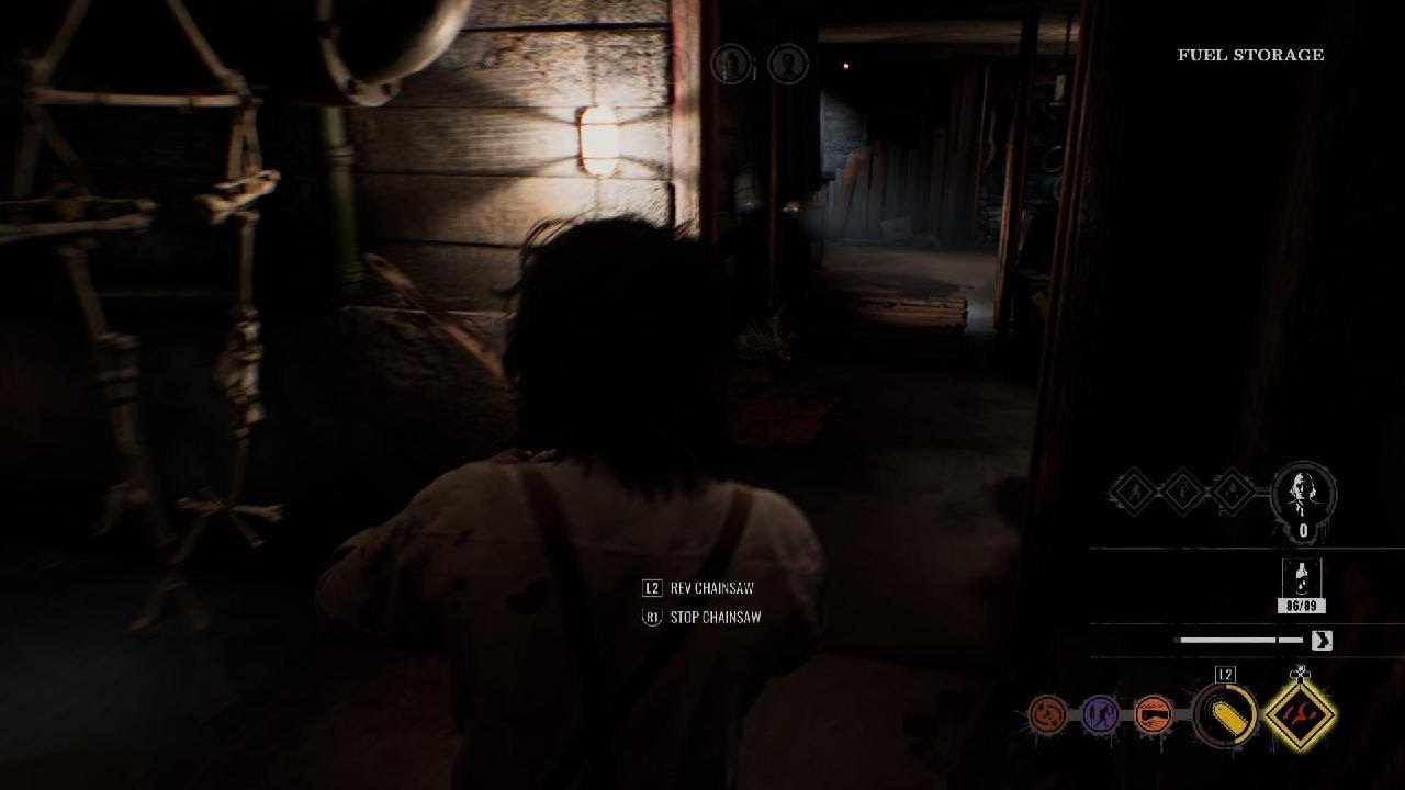 TCM Faking the door break with Leatherface - YouTube