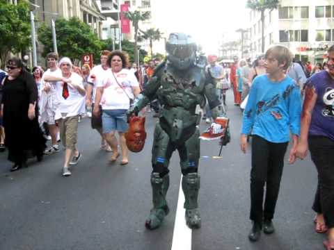 Brisbane Zombiewalk 2011 - Reaperchief John 11Z (Zombie Master Chief ...